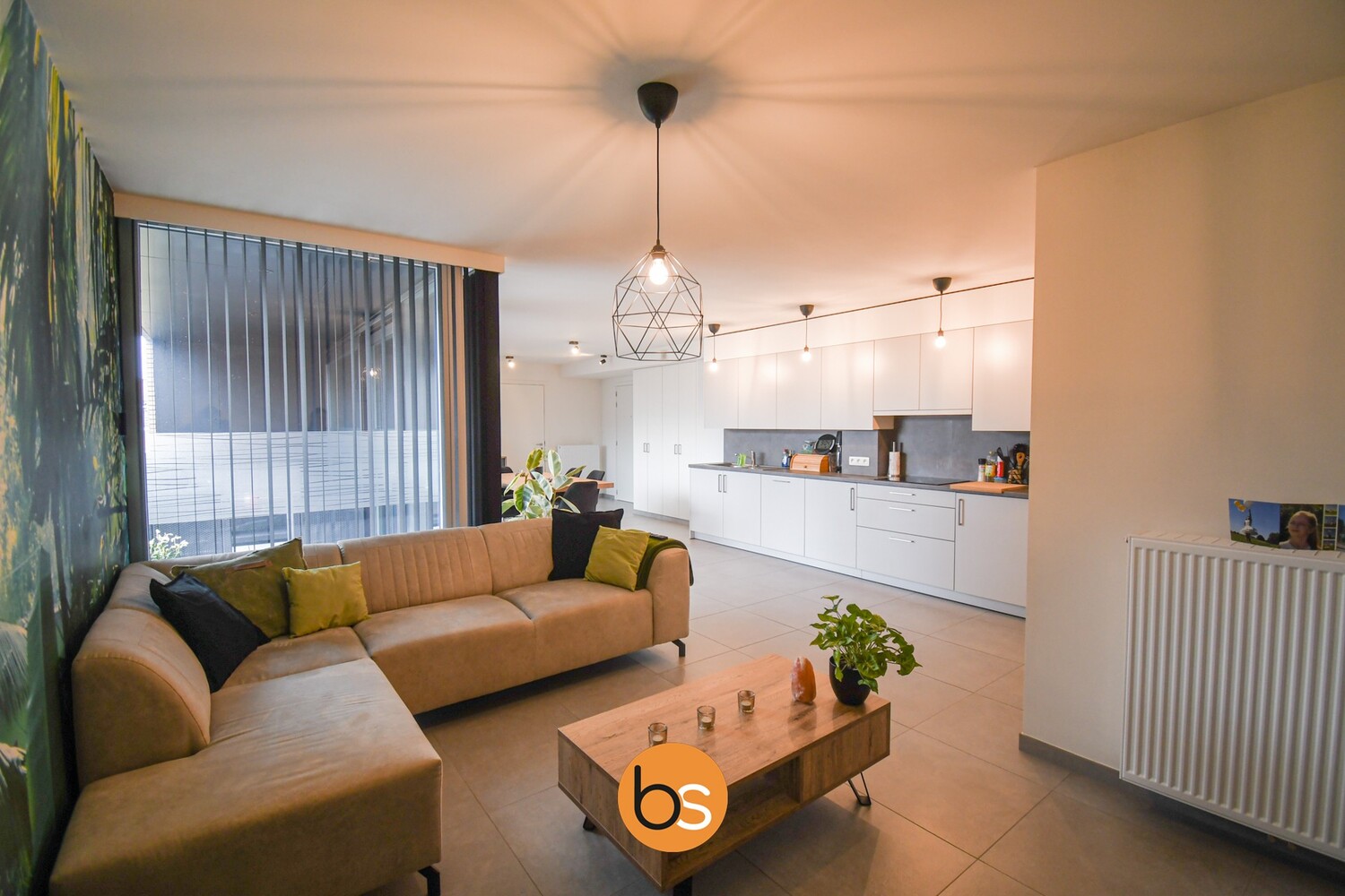 Zeer ruim, lichtrijk appartement met 1 slaapkamer te Sint-Eloois-Winkel | Belistate